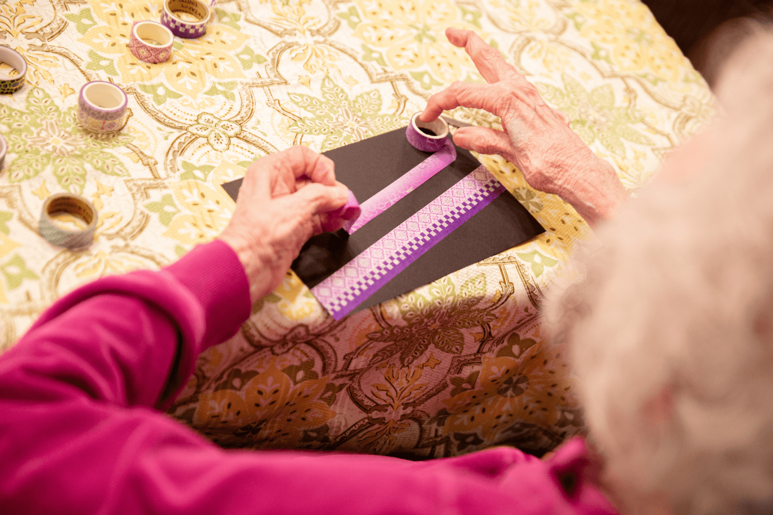 Easy Crafts For Seniors With Memory Loss - Courtyard Manor